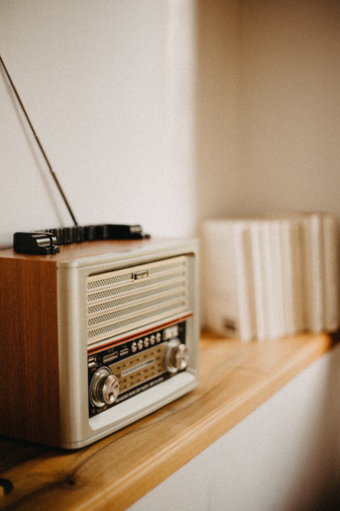 What is the Story of 99 Red Balloons? | Great Oldies